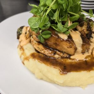 Range Restaurant your farm-to-table destination in Lincoln Park